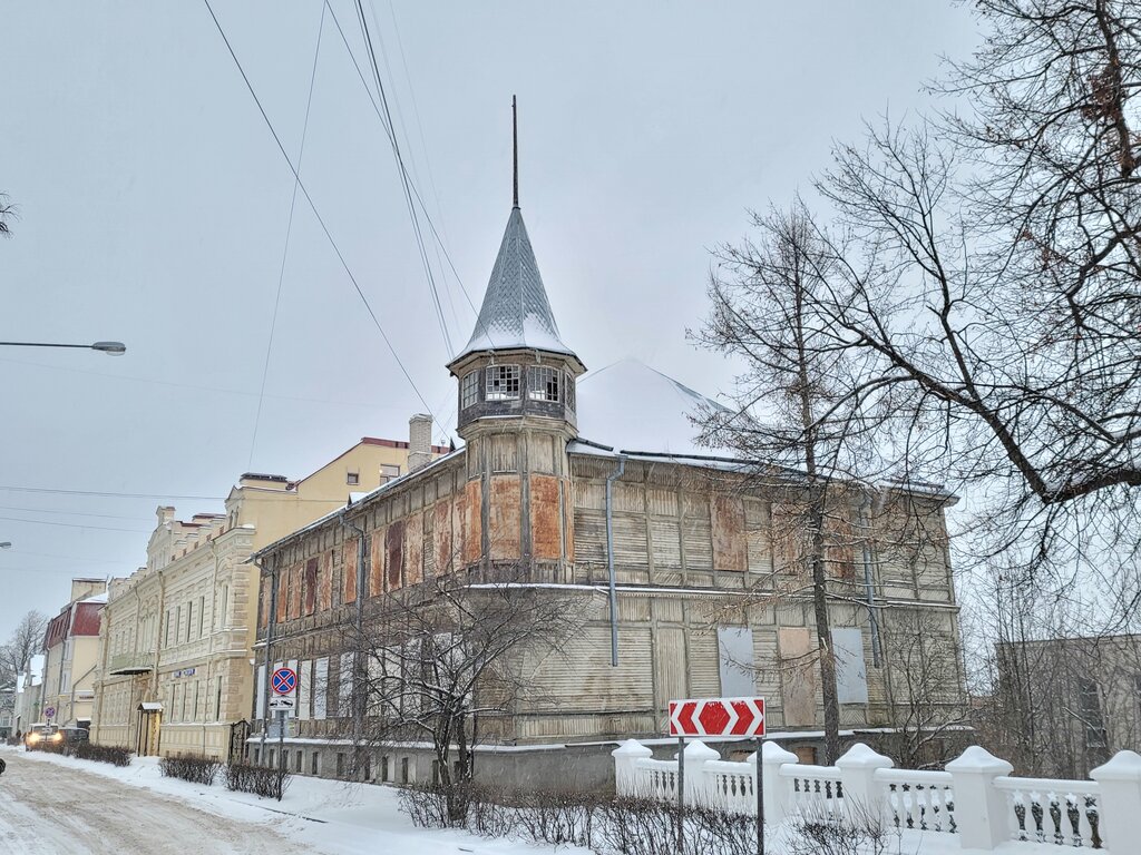 Turistik yerler Дом купца Волкова, Lomonosov, foto