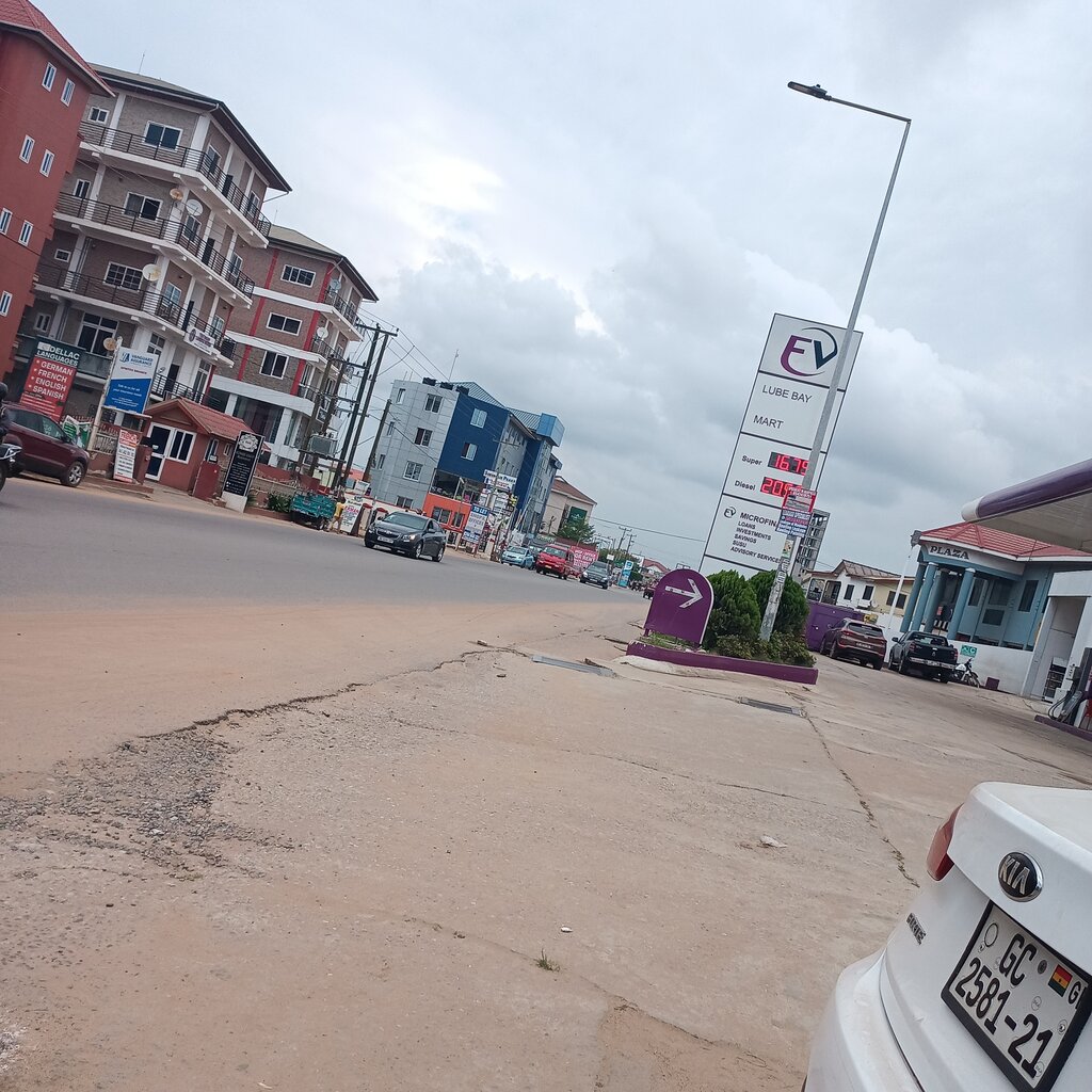 Benzin istasyonu Ev Oil Filling Station -Sakumono, Dünya, foto