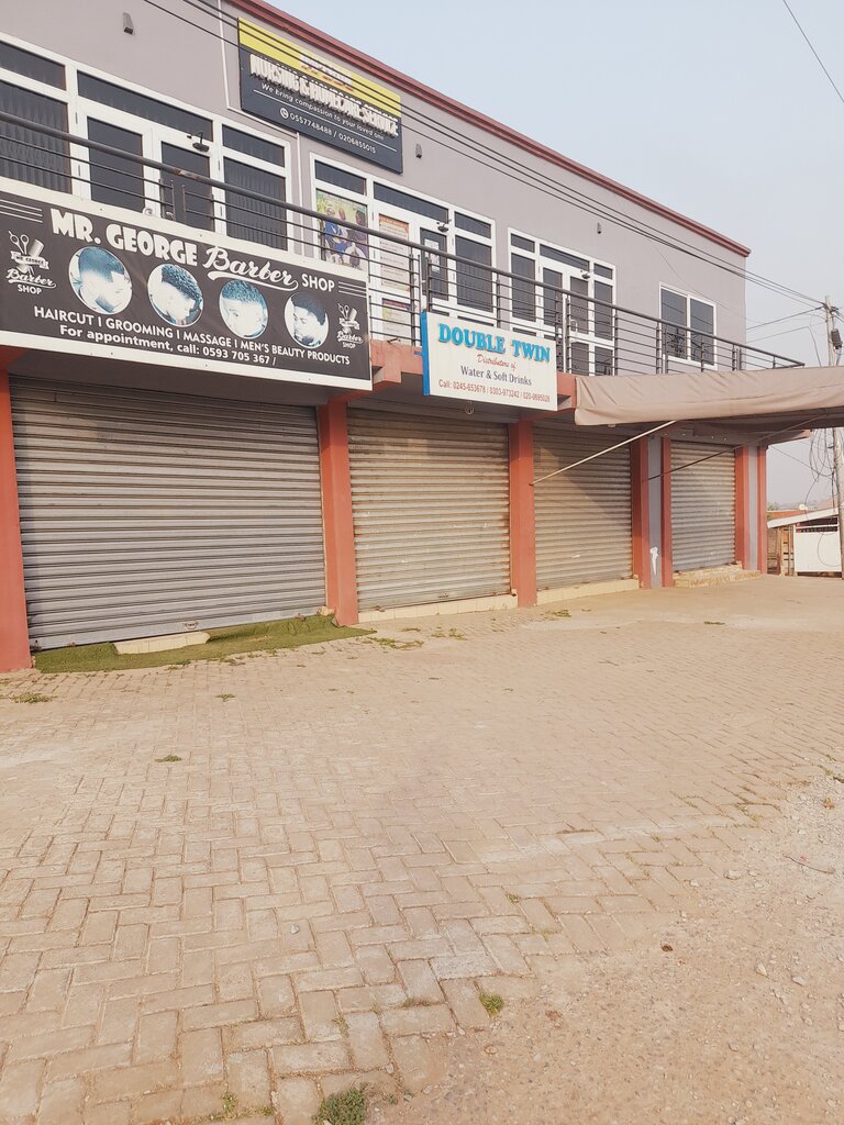 Kozmetik ve parfümeri mağazaları Double Twin Cosmetics, Dünya, foto