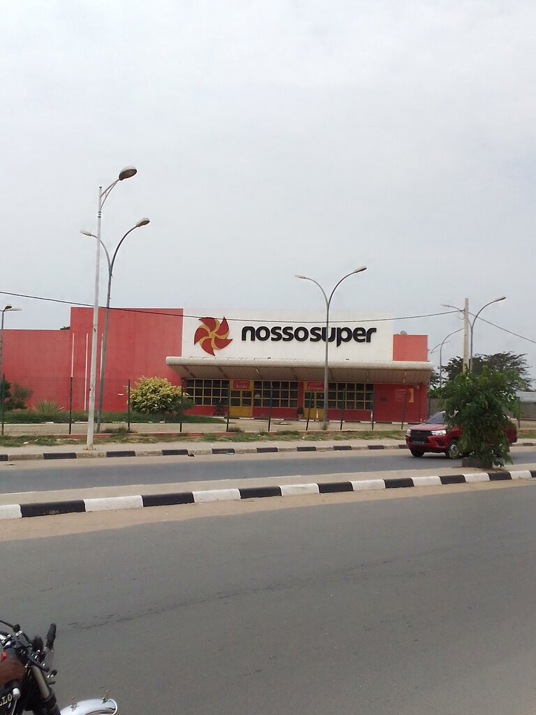Süpermarket Nosso Super, Loanda, foto