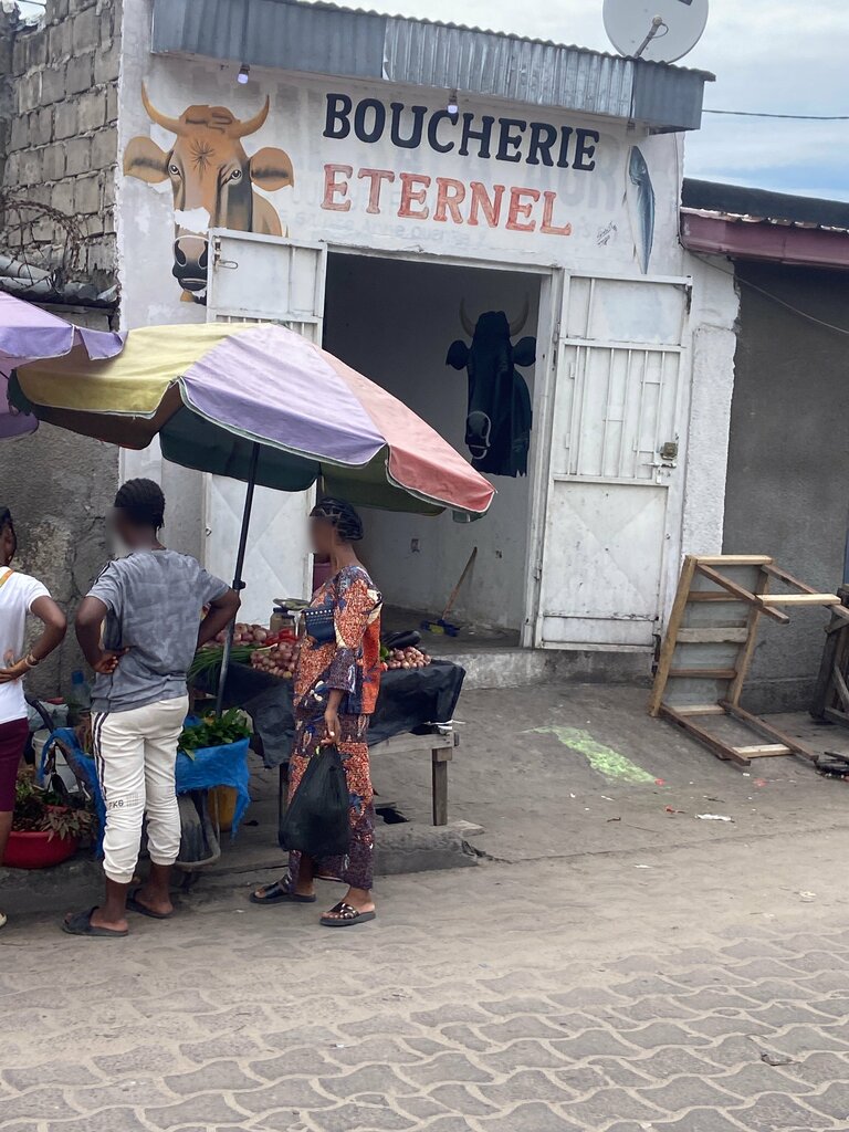 Kasap, şarküteri Éternel, Brazzaville, foto