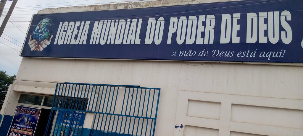 Protestan kilisesi Igreja Mundial do Poder de Deus, Loanda, foto