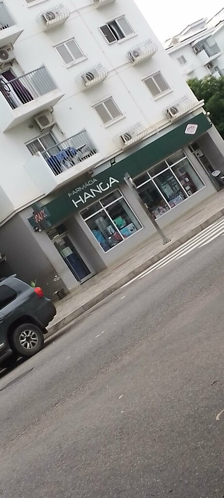 Eczaneler Farmácia Hanga, Loanda, foto