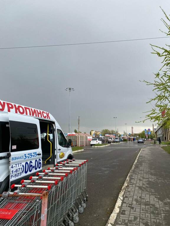 Toplu taşıma durağı Волгоград – Гипермаркет Ашан, Volgograd, foto