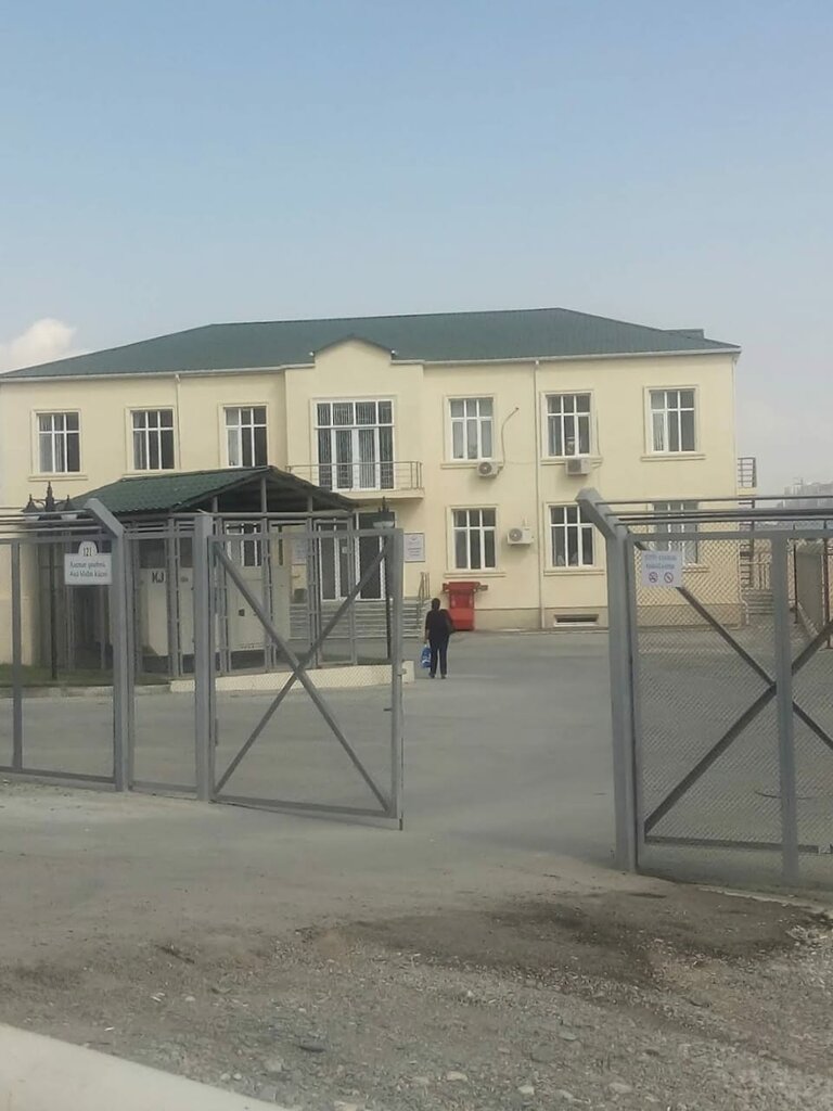 Poliklinikler Xocasən poliklinikası, Bakü, foto