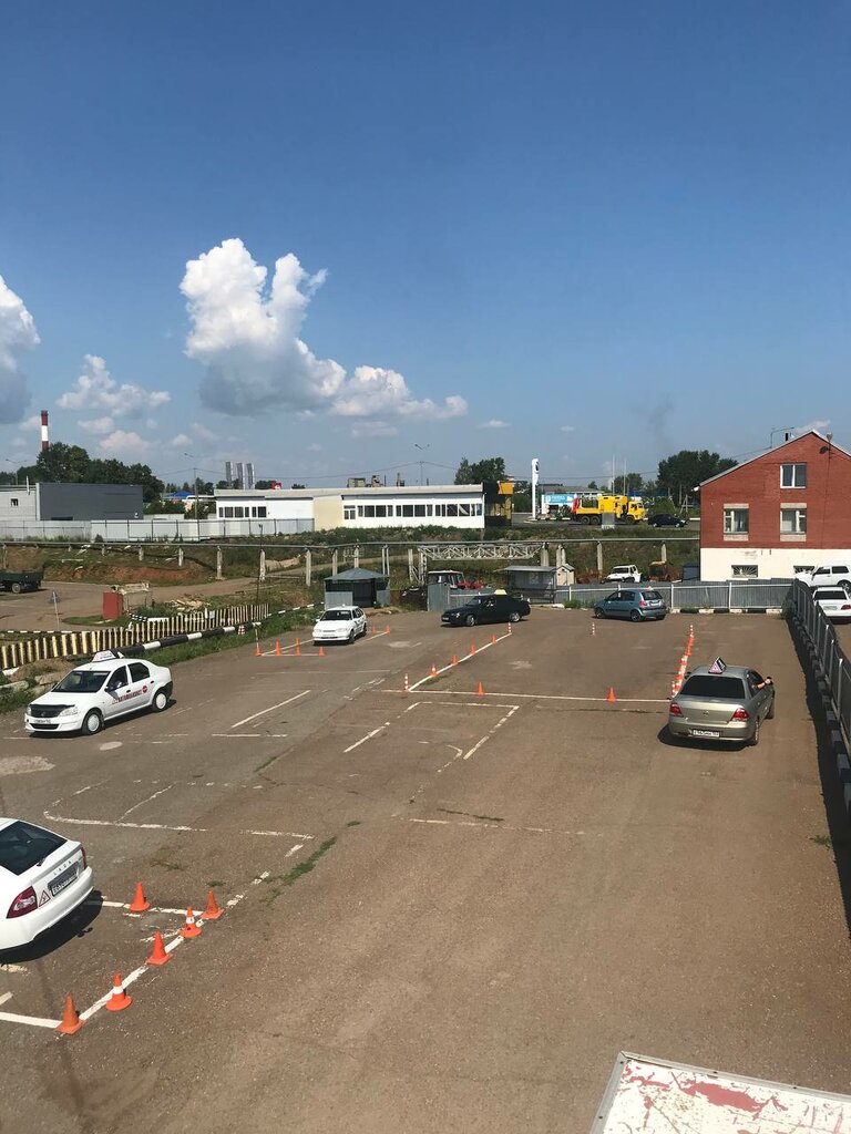 Ehliyet sınav alanı Площадка для вождения, Neftekamsk, foto