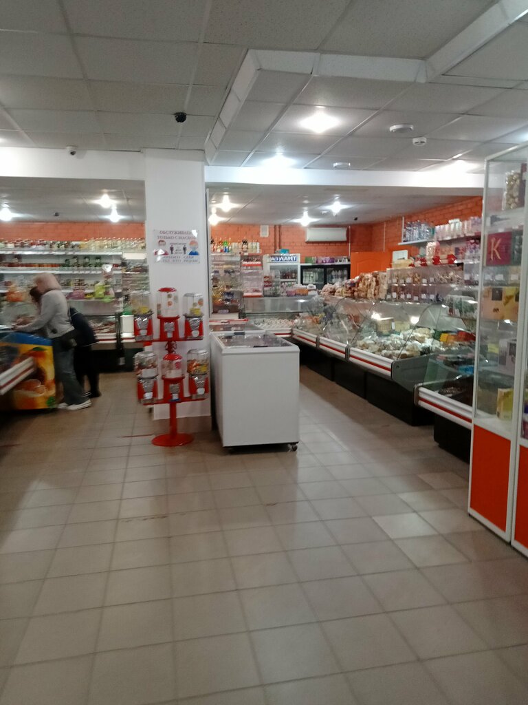 Manavlar Magazin produktov OVOShchI-FRUKTY, Surgut, foto