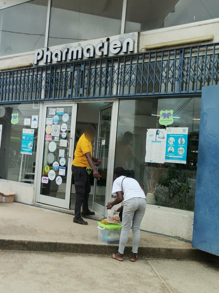 Eczaneler Pharmacie de l'amitié, Abican, foto