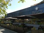Keller Holz Boutique (bulevardul Mircea cel Bătrân No:5), bira dükkanı  Kişinev'den