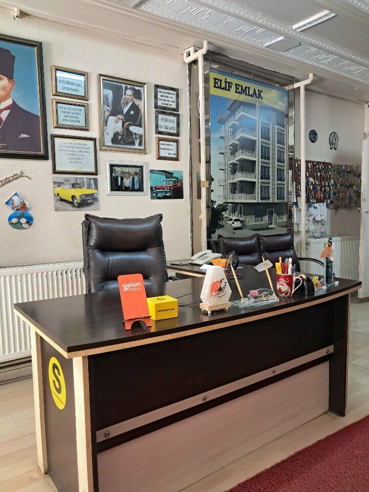 Emlak ofisi Elif Emlak, Ankara, foto