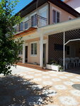 Гостевой дом (Partizanskaya ulitsa No:29А, selo Kabardinka), otel  Krasnodarski krayından