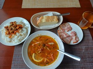 Пятое колесо (Samara Region, Chapayevsk, R-229, 42-y kilometr), kafe  Çapayevsk'ten