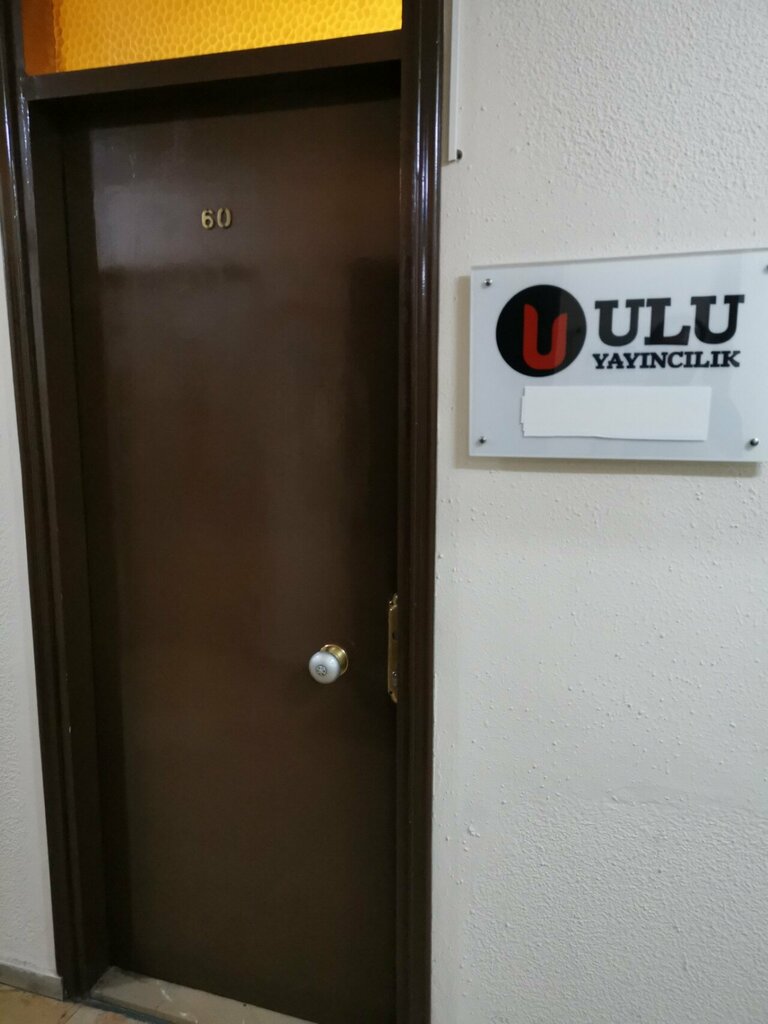 Yayınevleri, yayıncılar Ulu Yayıncılık, İstanbul, foto