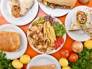 Acıktım (Muğla, Marmaris, Tepe Mah., 44. Sok., 36), kafe  Marmaris'ten