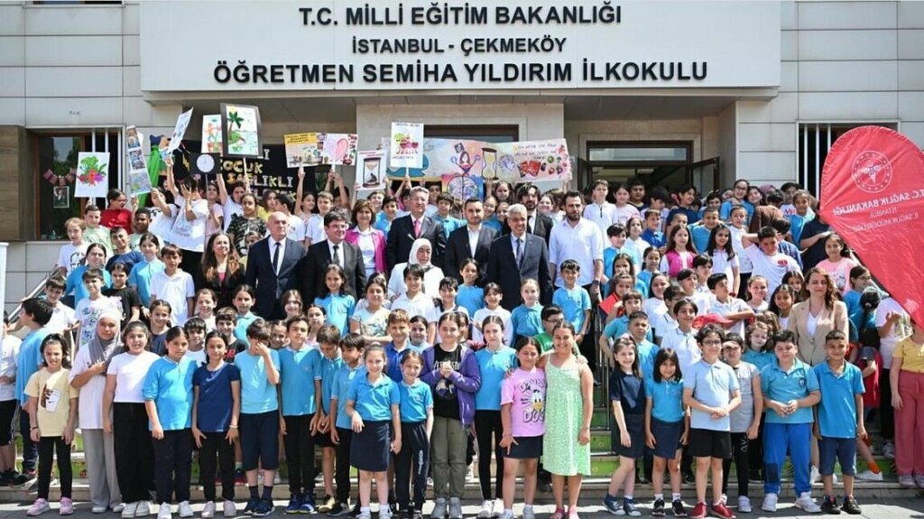 i̇lkokul Öğretmen Semiha Yıldırım İlkokulu, İstanbul, foto