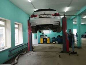 Magnum car service (Odesskaya ulitsa No:20, Saratov), otomobil servisi  Saratov'dan