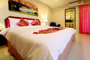 Phuket Airport Inn (No:11/10, Sakhu, Moo 1), otel