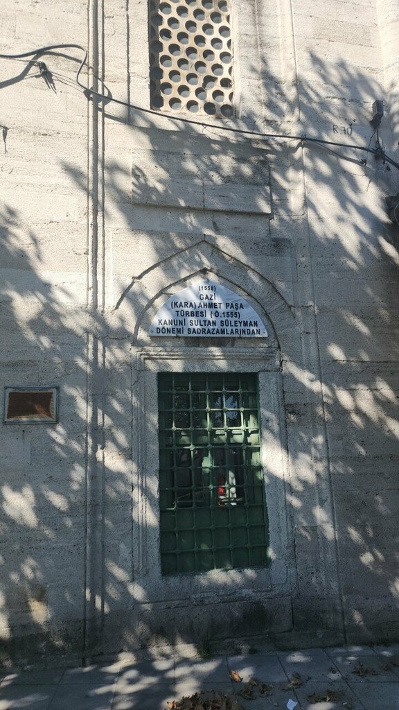 Cami Gazi Ahmet Paşa Türbesi, İstanbul, foto