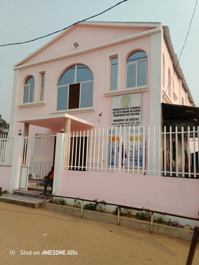 Dini dernekler Igreja Baptista da Samba, Loanda, foto