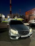 Super Steklo (1st Mitinsky Lane No:25), araç camlarının renklendirilmesi  Moskova'dan