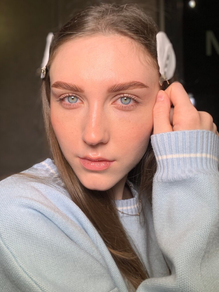 Kaş ve kirpik salonu Bro Brows, Moskova, foto