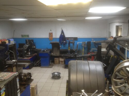 Oto lastik tamiri Шинный сервисный центр, Slobodskoy, foto