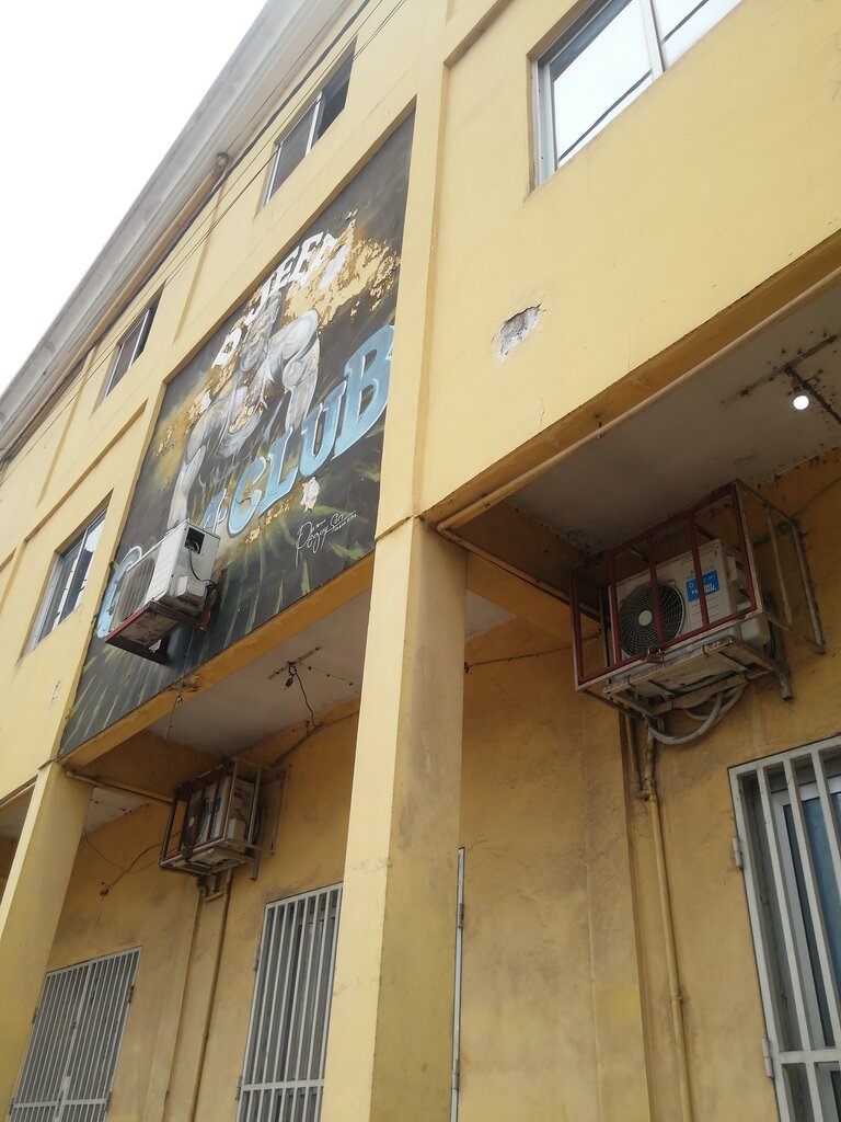 Spor ve jimnastik salonları Fitness Force, Brazzaville, foto