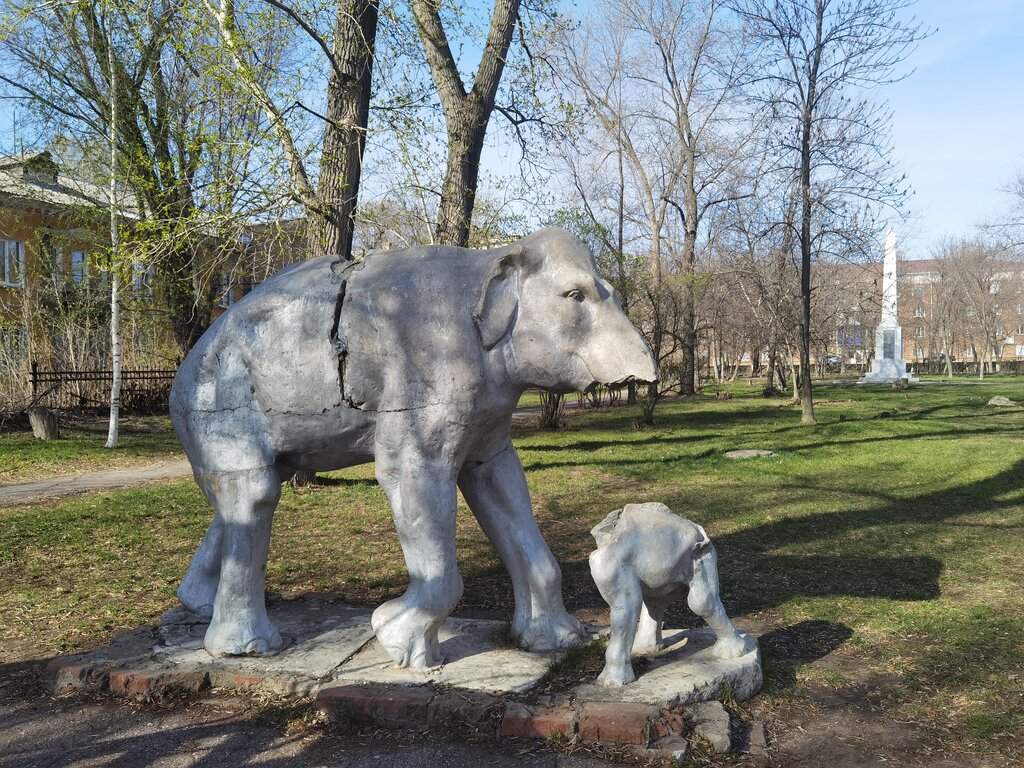 Anıt, heykel Памятник, Çapayevsk, foto