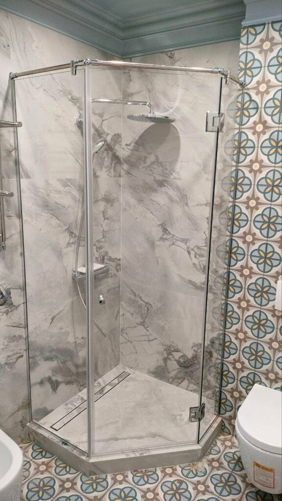 Banyo ve klozet mağazaları Dushmsk, Moskova, foto