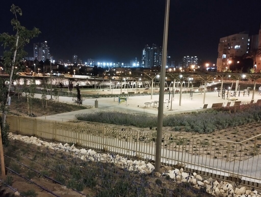 Kültür ve eğlence parkları Beer Sheva Makhtesh Park, Beerşeba, foto