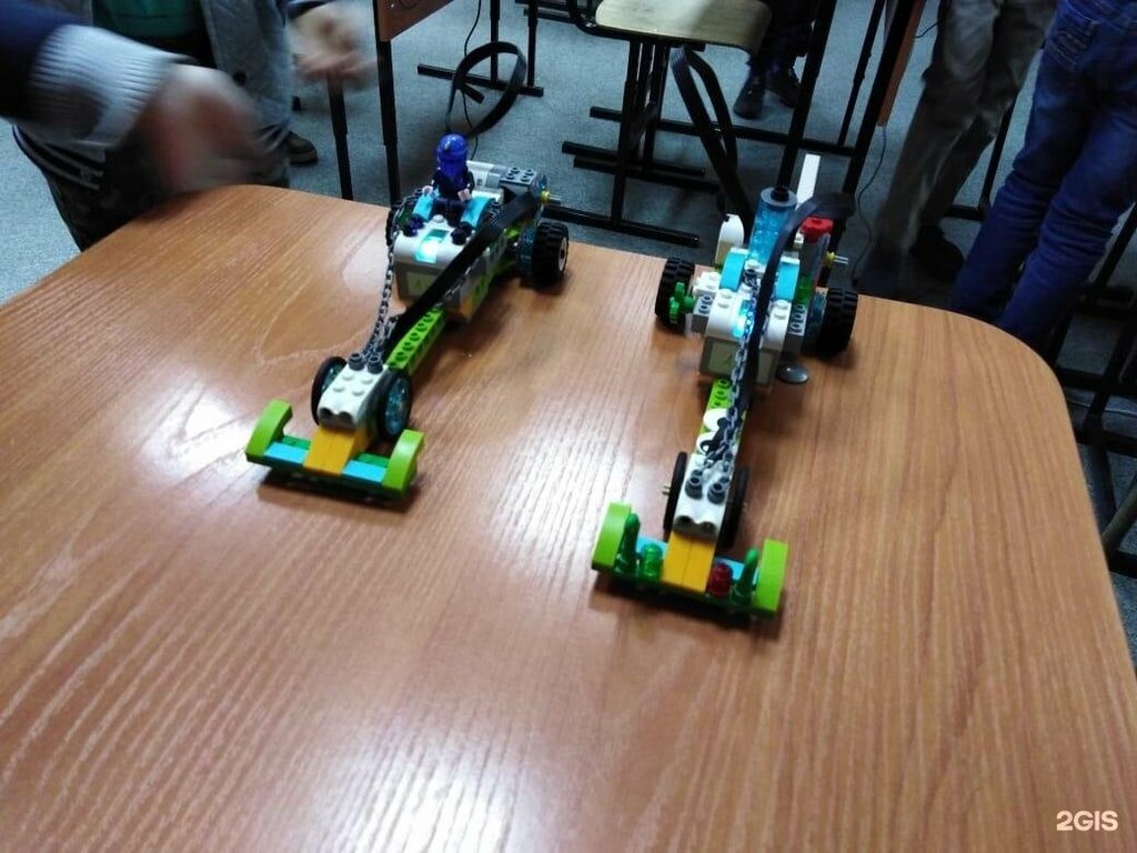 Çocuk ve gençlik merkezleri Робокоd, Ufa, foto