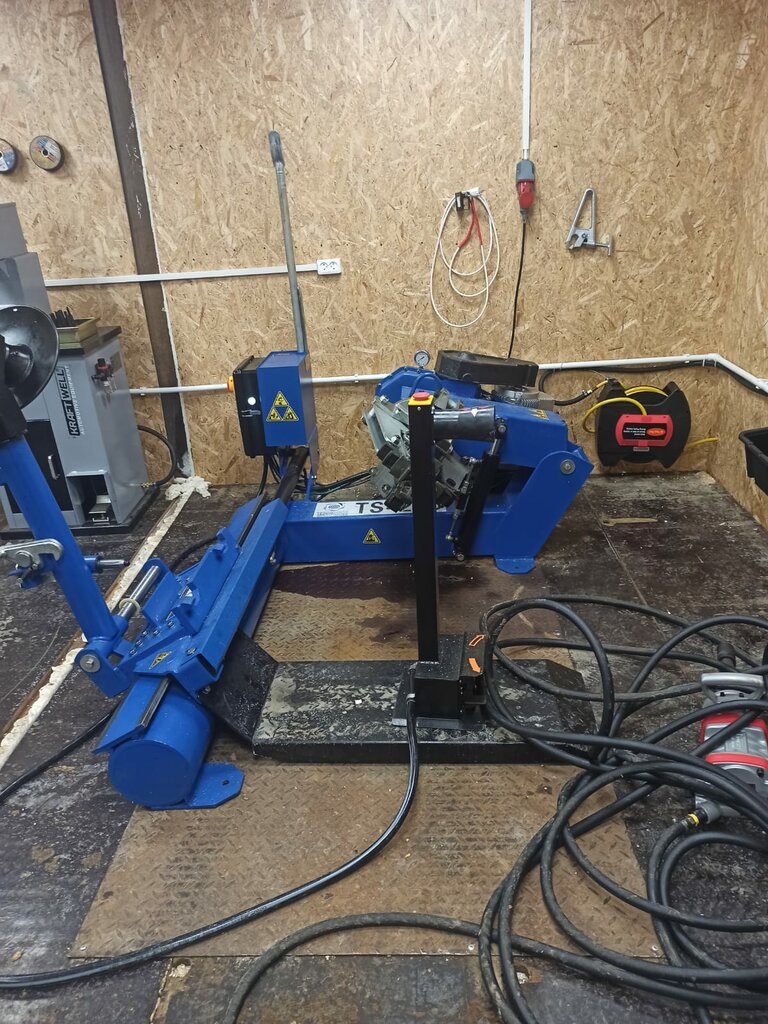 Oto lastik tamiri Шиномонтаж, Moskova ve Moskovskaya oblastı, foto