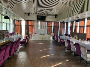 Family (ulitsa Kirova No:188, Armavir), kafe  Armavir'den
