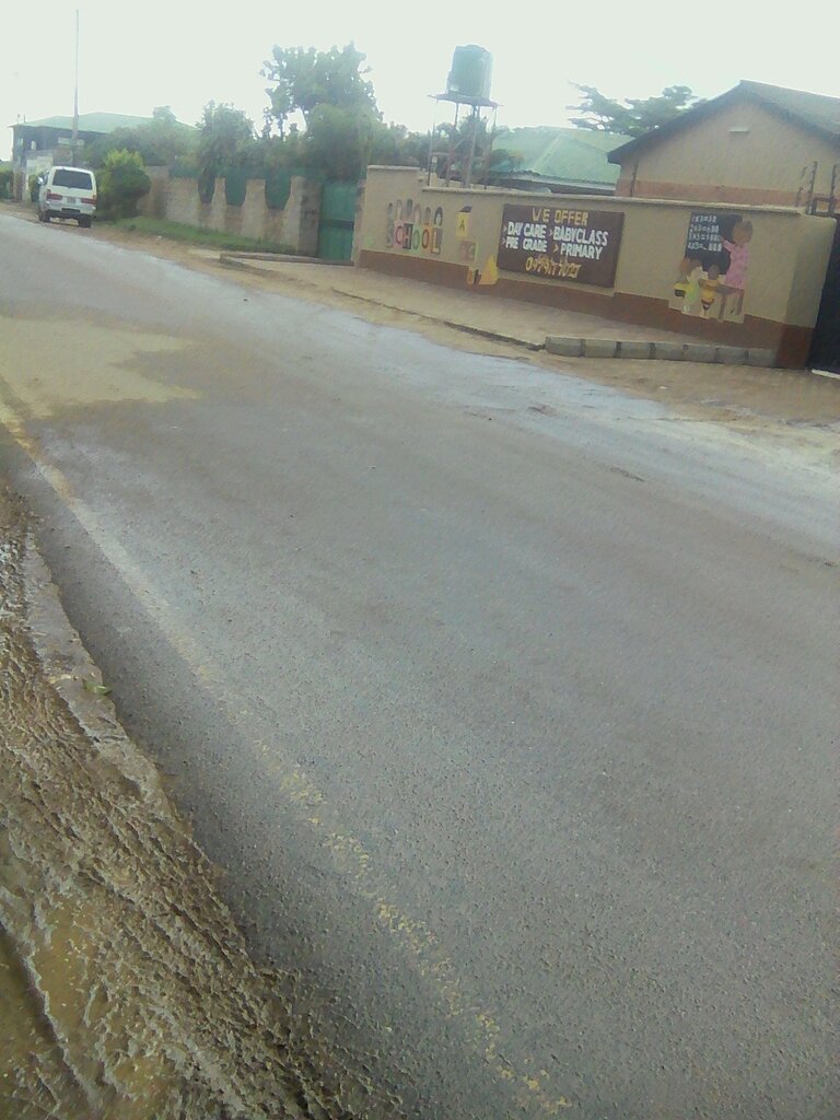 Eğitim merkezleri Creative Hands School, Lusaka, foto