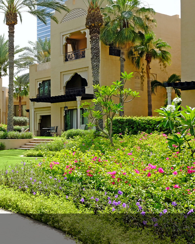 Tarım makineleri, ekipmanlar Wahat Al Sahraa Nurseries, Dubai, foto