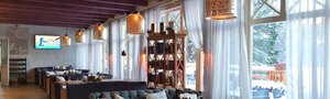 Veresk (Lintulskaya alleya No:33, posyolok Ilyichyovo), restoran  Saint‑Petersburg ve Leningradskaya oblastından