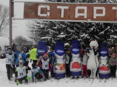 Eğitim merkezleri МБУ СШ Р. П. Переяславка, Habarovski krayı, foto