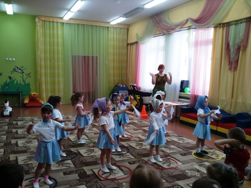 Çocuk gelişim merkezleri Kindergarten №10 "RAINBOW", Murmanskaya oblastı, foto