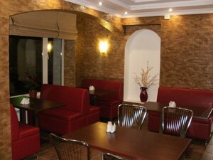 Zoryane (Lotna vulytsia No:17А, Chernihiv), kafe  Chernigov'dan