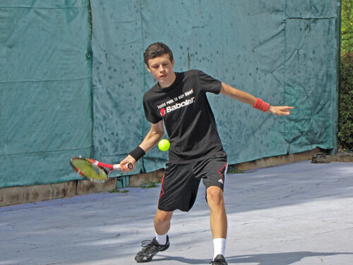 Tenis kulüpleri ve kortları Теннисный клуб Олимп, Chernigov, foto