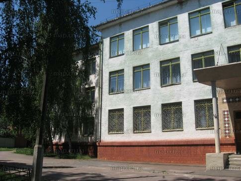 Ortaokul Черниговская общеобразовательная школа I-III ступеней № 20, Chernigov, foto