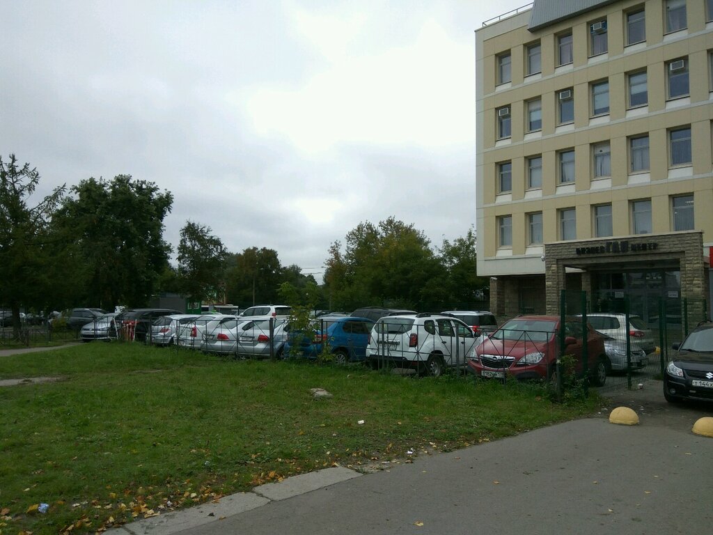 Çekici hizmeti Parking lot, Saint‑Petersburg, foto