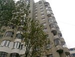 Interio (prospekt Chervonoi Kalyny No:76А), kapılar  Lviv'den