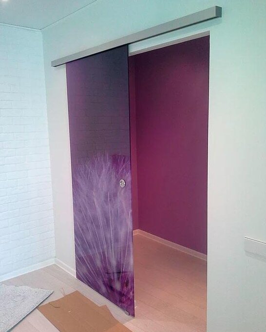 Cam kapılar Timglass, Saint‑Petersburg, foto