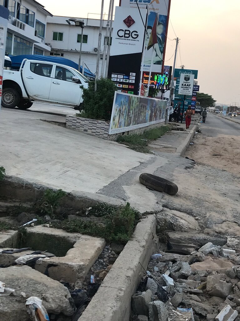Banka Consolidated Bank Ghana, Akra, foto