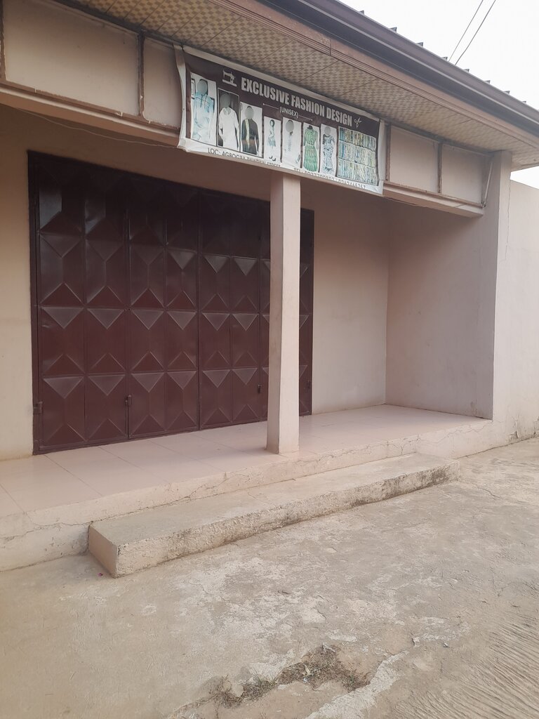 Giyim mağazası Exclusive Fashion Design, Dünya, foto