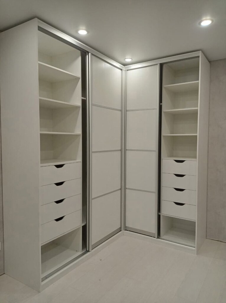 Mobilya fabrikaları Конструктор мебели, Kalujskaya oblastı, foto