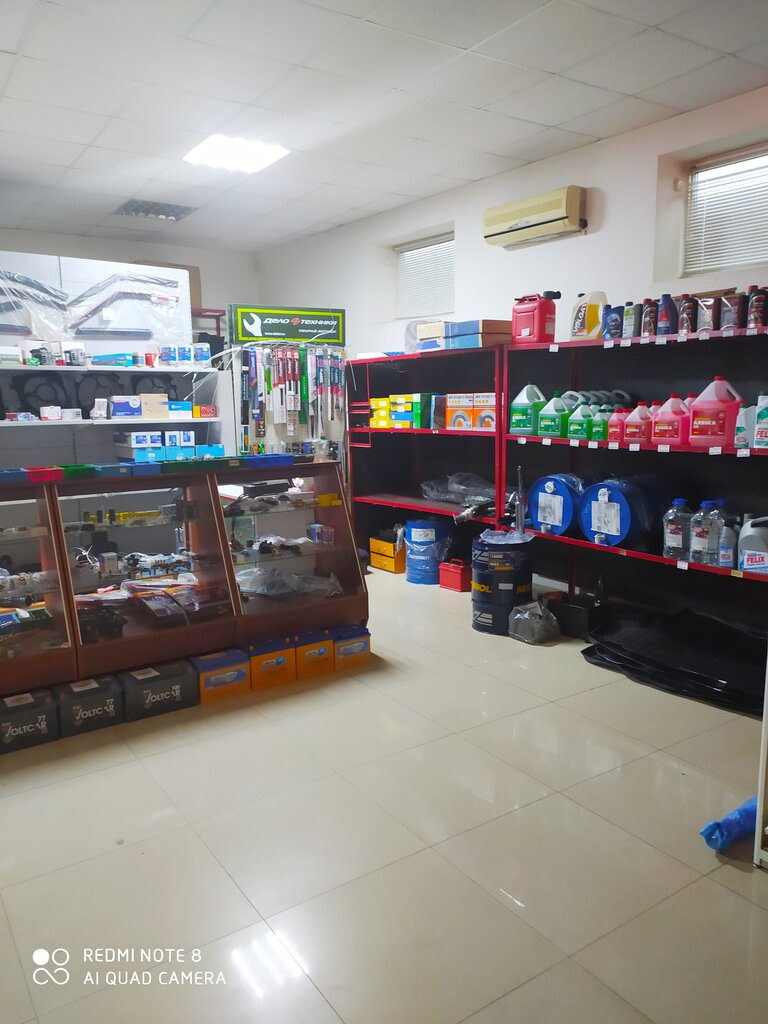 Otomobil yedek parçaları Combo, Nalchik, foto