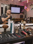Shaves & cuts (проспект Ленина No:11, посёлок городского типа Ленино), berberler  Kırım Cumhuriyeti'nden