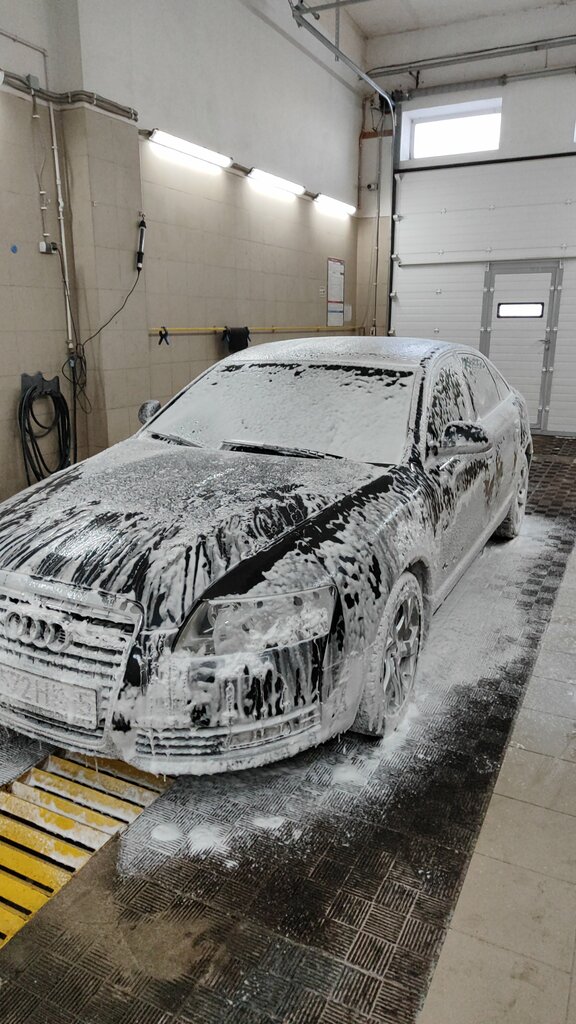 Oto yıkama Top clean, Molodchenko, foto